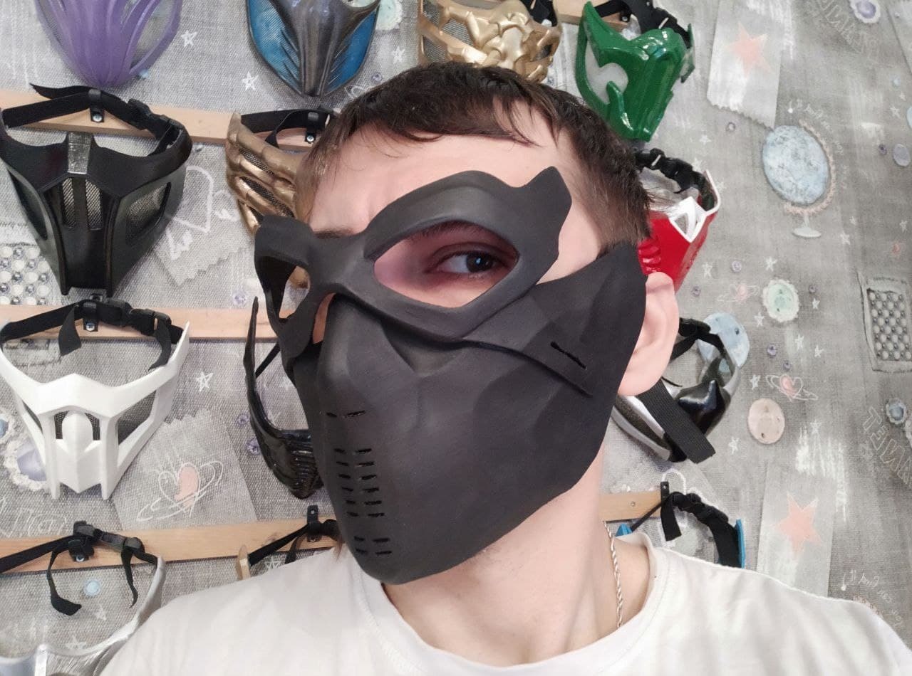 STL file Winter Soldier mask・3D print object to download・Cults