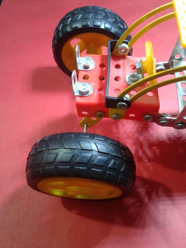 Free STL file arduino car wheel coupling・3D printing design to download ...