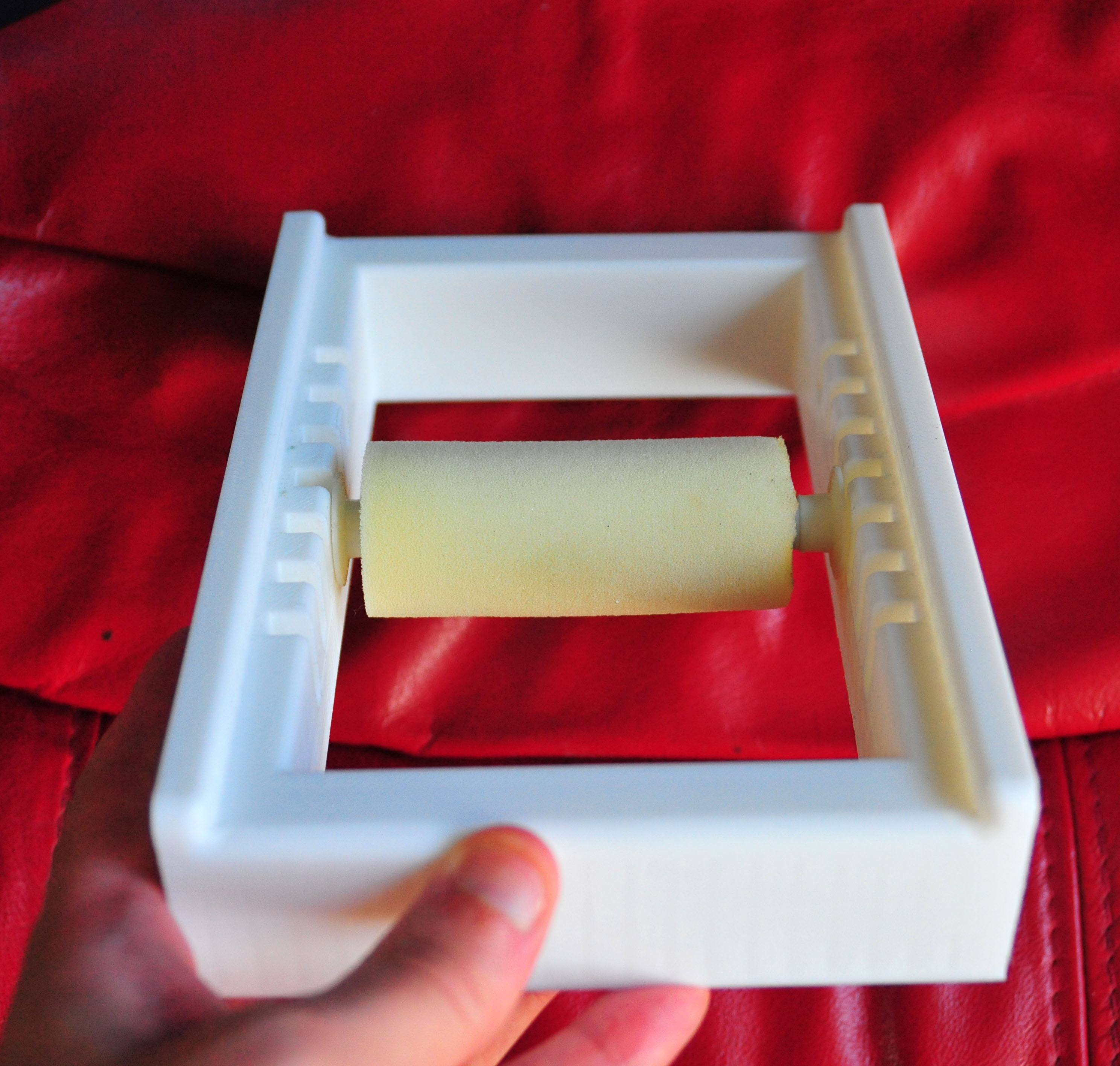 Free STL file Fep Roll Clean SLA・Model to download and 3D print・Cults