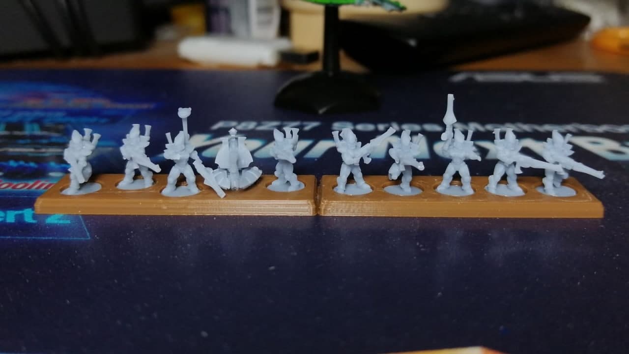 3D printer Tiny Space Elves - Basic Infantry • made with Elegoo Mars 2 ...