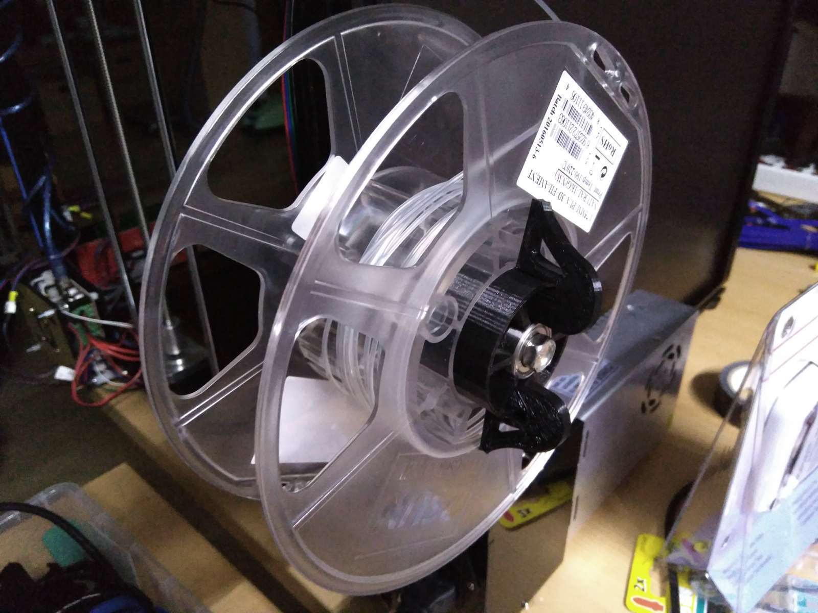Free STL file filament spool axle with spring-loaded clips・Model to ...