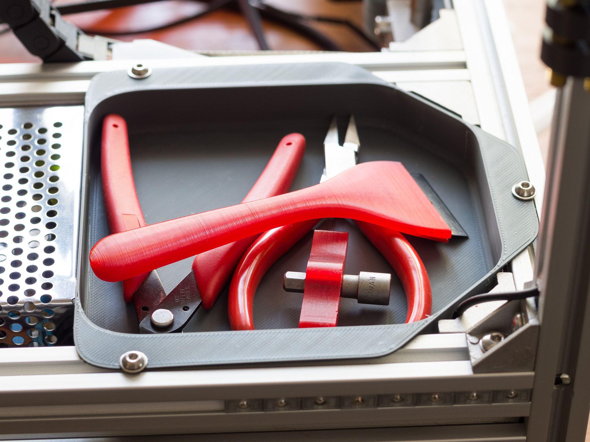 Free STL file Tool Tray・3D print design to download・Cults