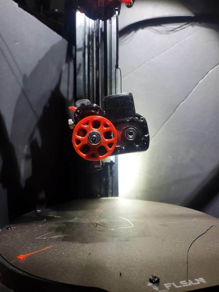 Free 3D file Mobius M4 hanger bracket.・Model to download and 3D print・Cults