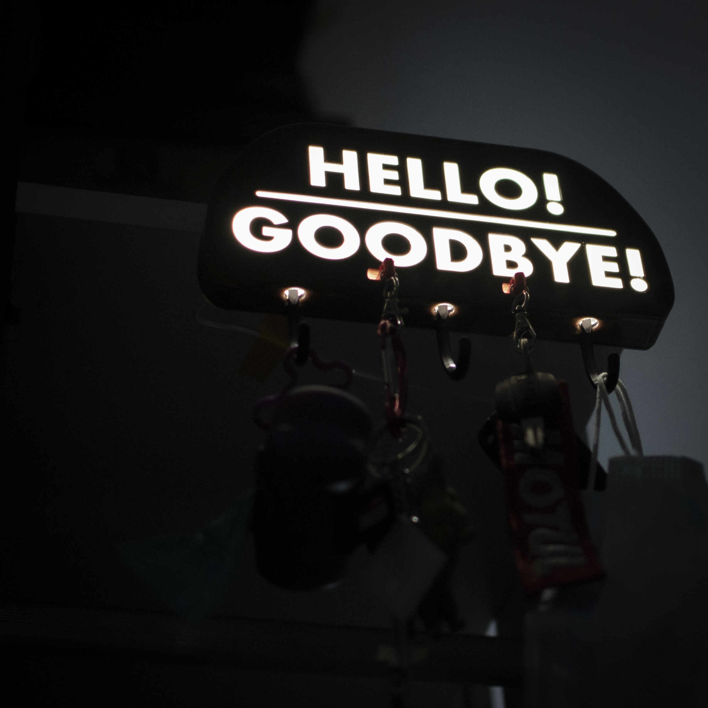 3D file Hello! Goodbye! - Led Light Key Hanger 👋・3D printer model to ...
