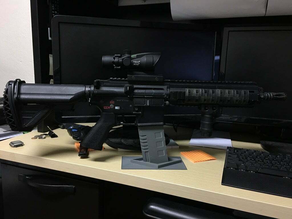 Free STL file AR15 Mag stand 🔫・3D printer design to download・Cults