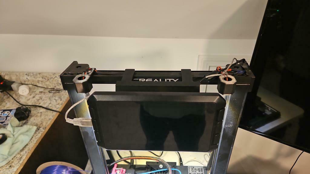 Free 3D file Creality Sonic Pad Mount for Printers with S-Channel (20mm ...