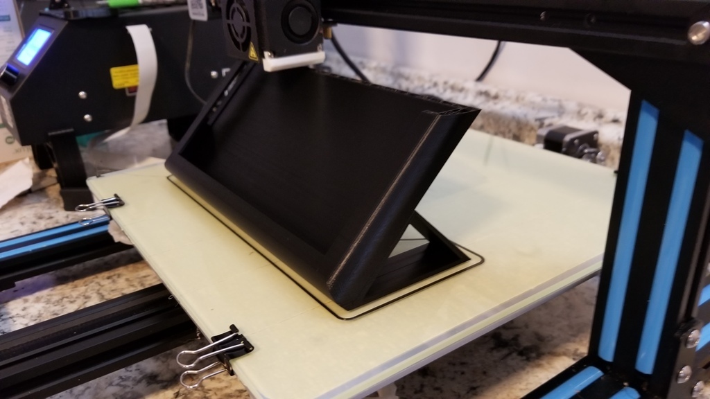Archivo 3D gratuito Soporte para tablet de 8 pulgadas 💻・Objeto ...