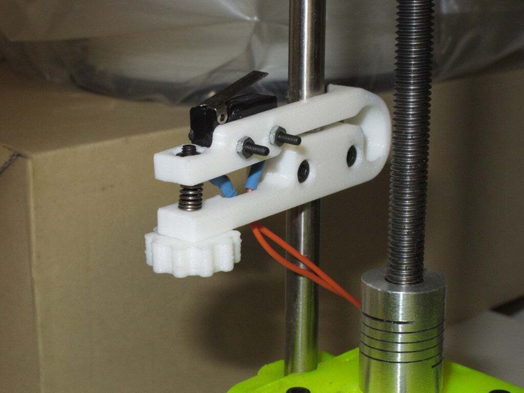 STL-Datei MendelMax adjustable Z axis end stop kostenlos・Design zum 3D-Drucken zum herunterladen ...