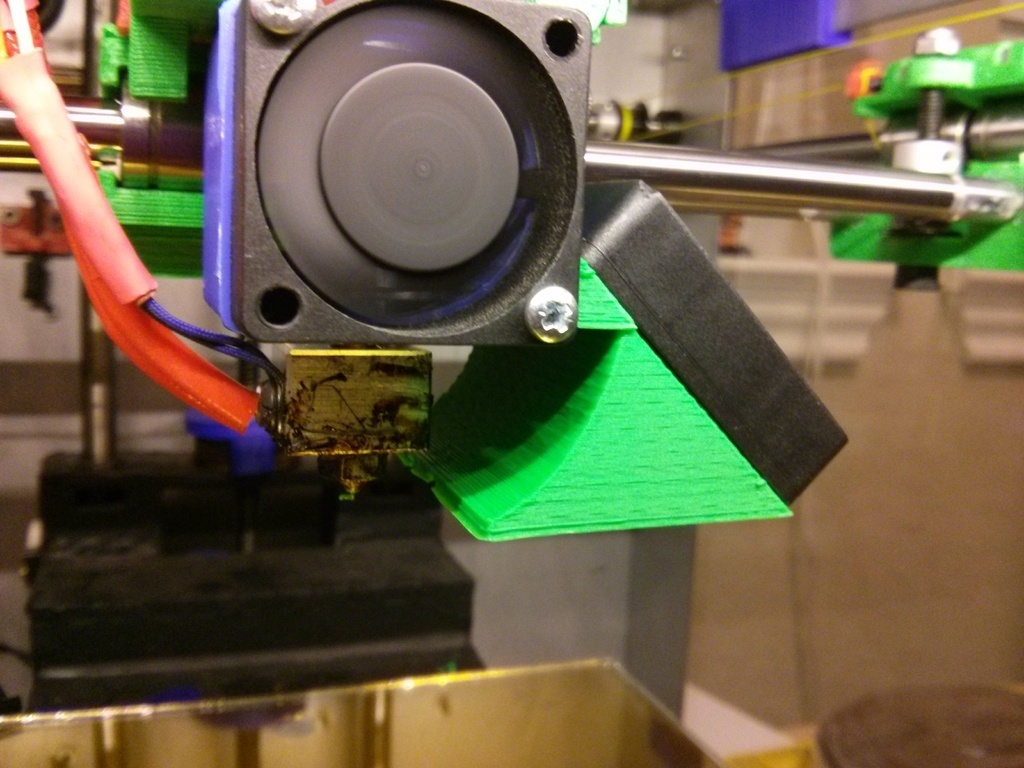 Free 3D file Solidoodle E3D Filament Cooling Fan・3D print design to ...