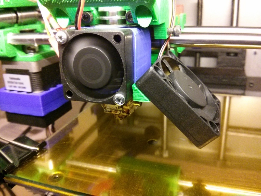 Free 3D file Solidoodle E3D Filament Cooling Fan・3D print design to ...