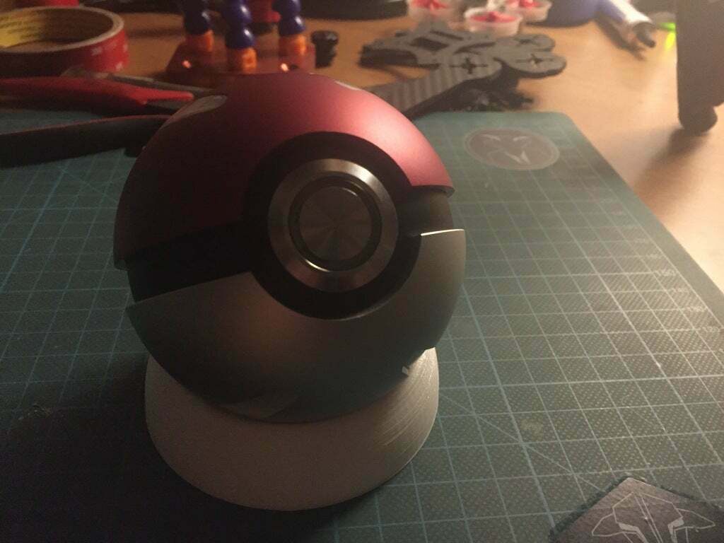 Free STL file Pokéball Base・3D printing template to download・Cults