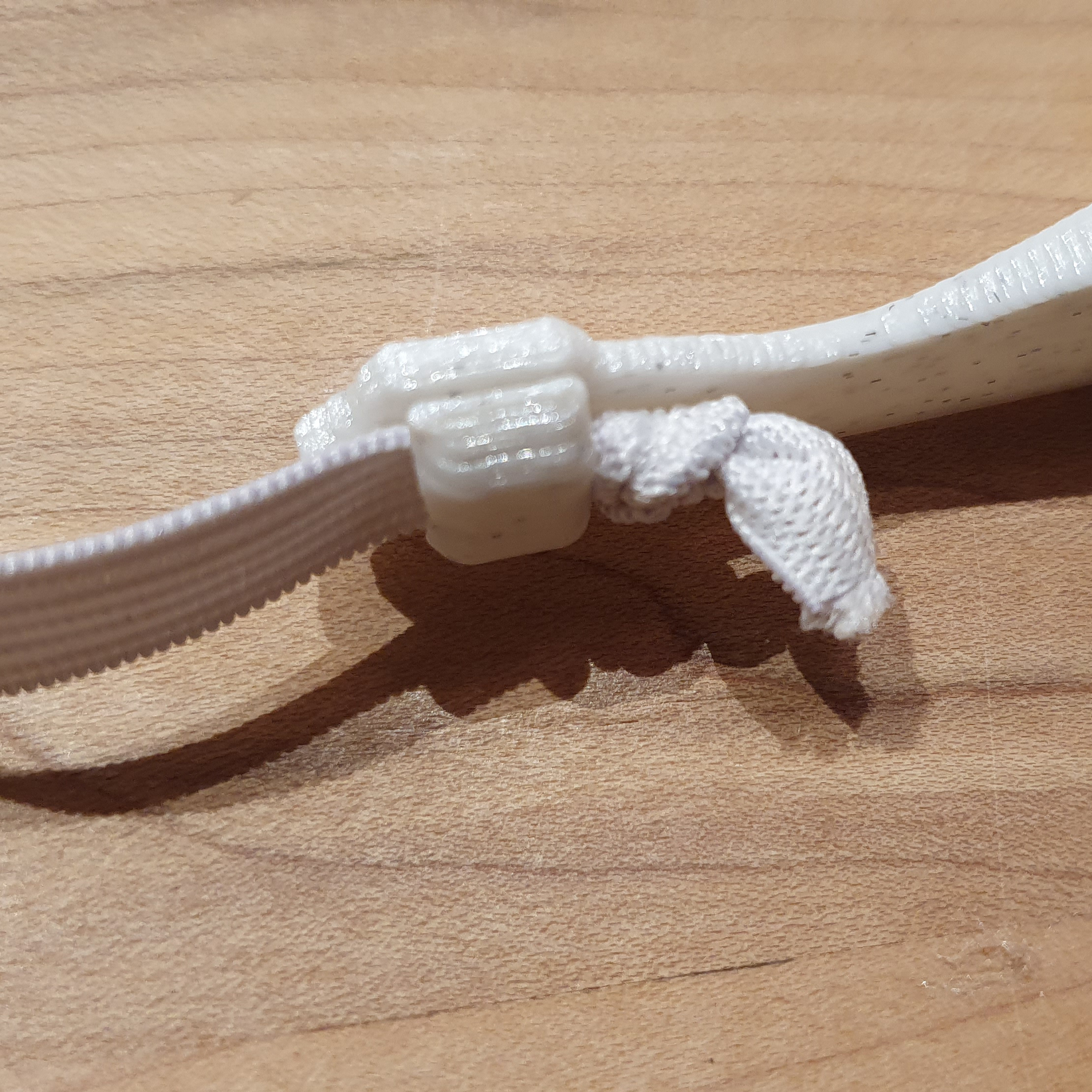 Free STL file Faceshield with cover easy to mount V2・3D printable ...