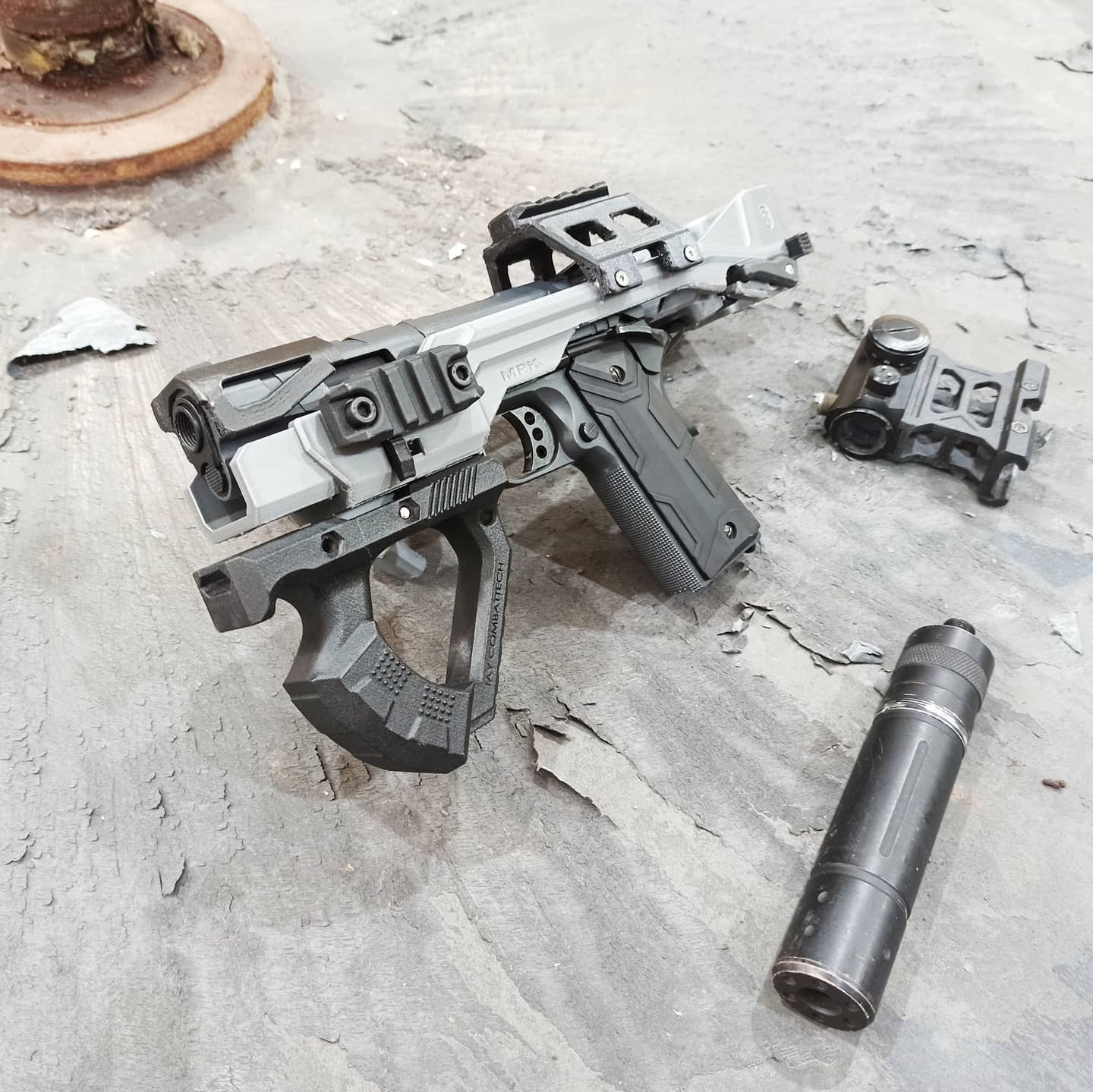STL file Pistol kit MPK 🔫・3D printable design to download・Cults
