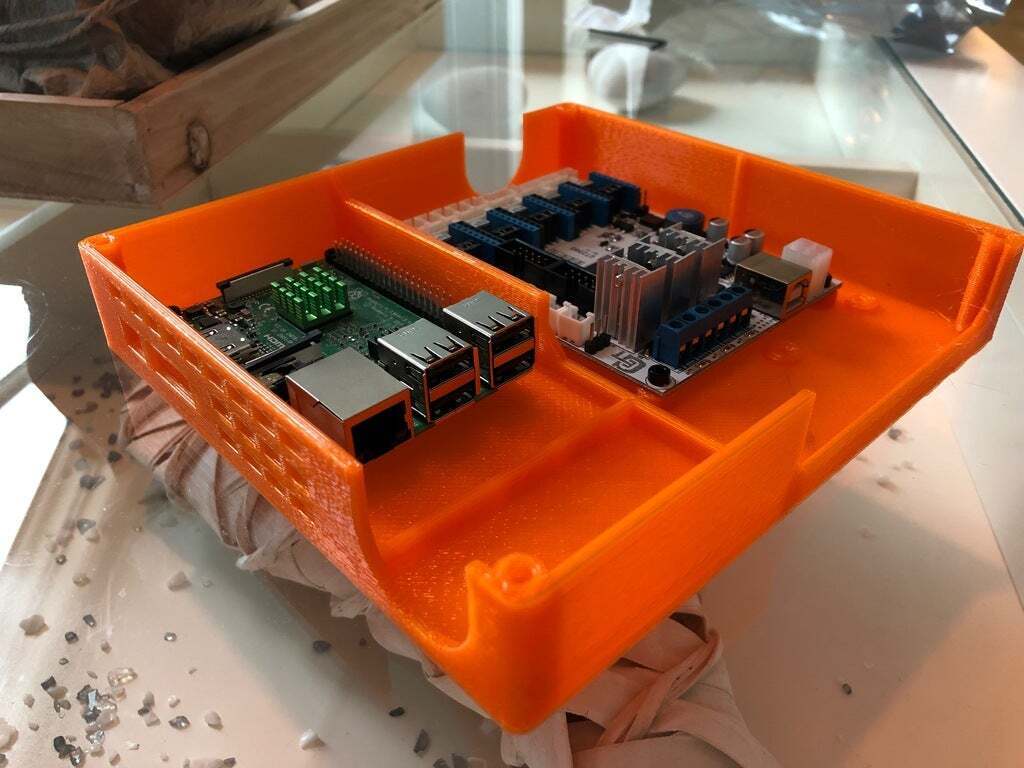 Free STL file GT2560 Rev A+ and Raspberry Pi Control Box・3D printing ...