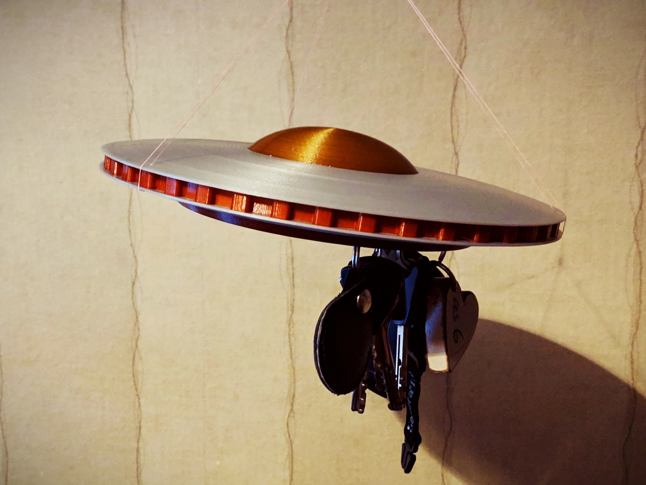 Free STL file UFO Key Abduct (Magnetic Holder)・3D printing idea to ...