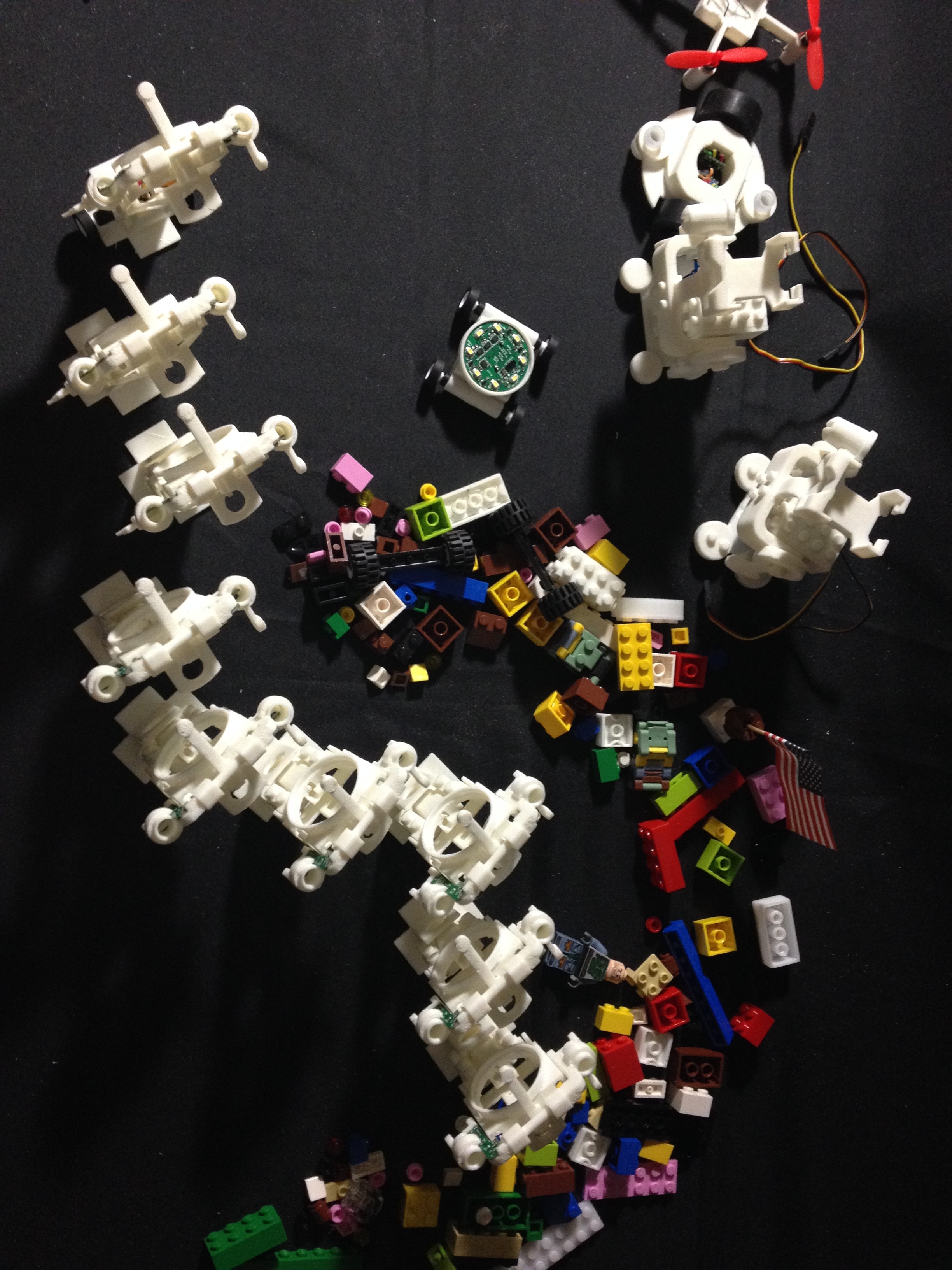 Free STL file Small Humanoid Robot 🤏・3D printer design to download・Cults