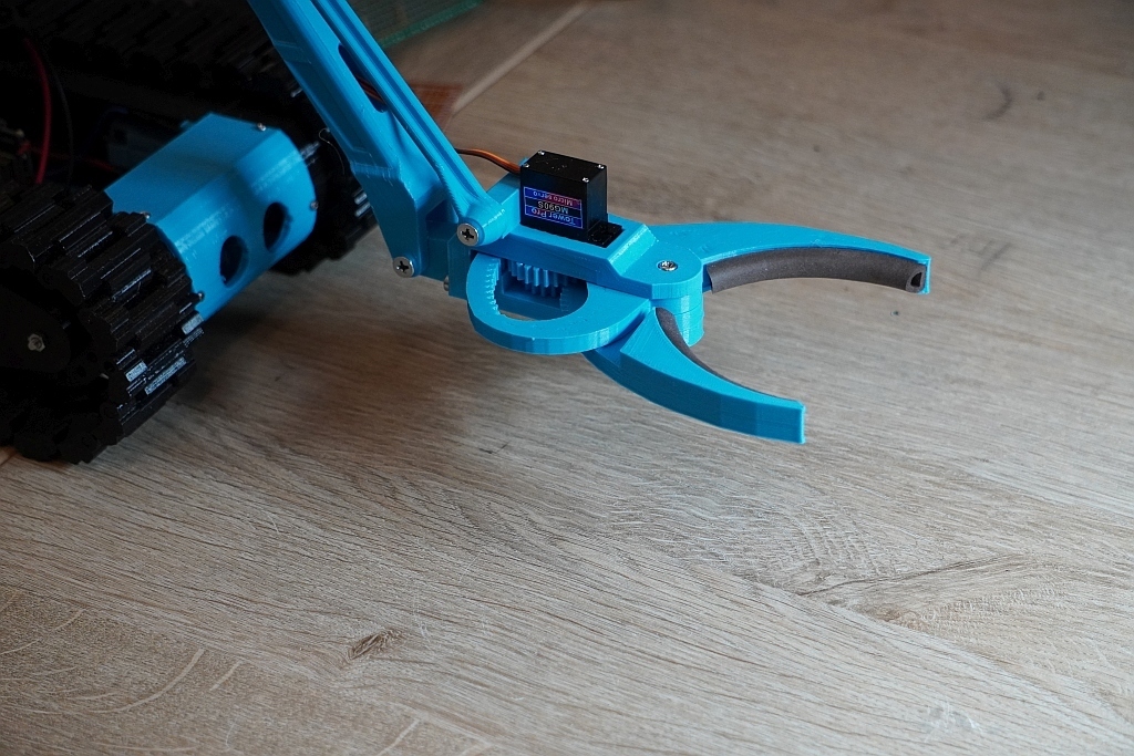 Free STL file Mantis gripper (MG90S servo) for EEZYbotARM MK2 🔌・3D ...