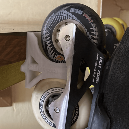 Descargar archivo STL Estante en el piso de la pared para patines en ...