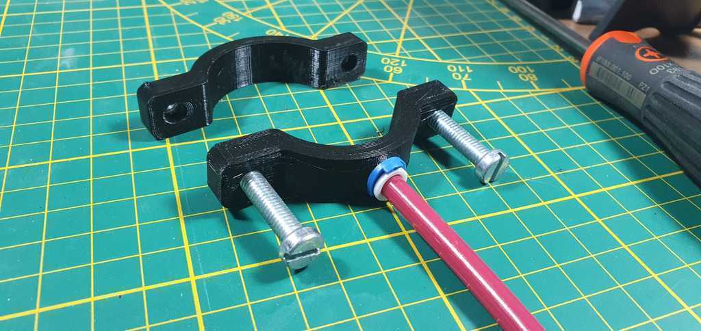 STL file RO Water 40mm Drain Waste Water Pipe Clamp for 1/4" Quick ...
