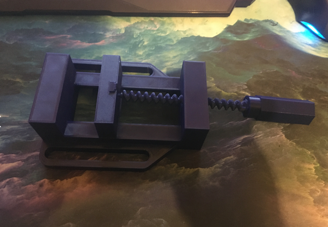 STL file Vices・Template to download and 3D print・Cults