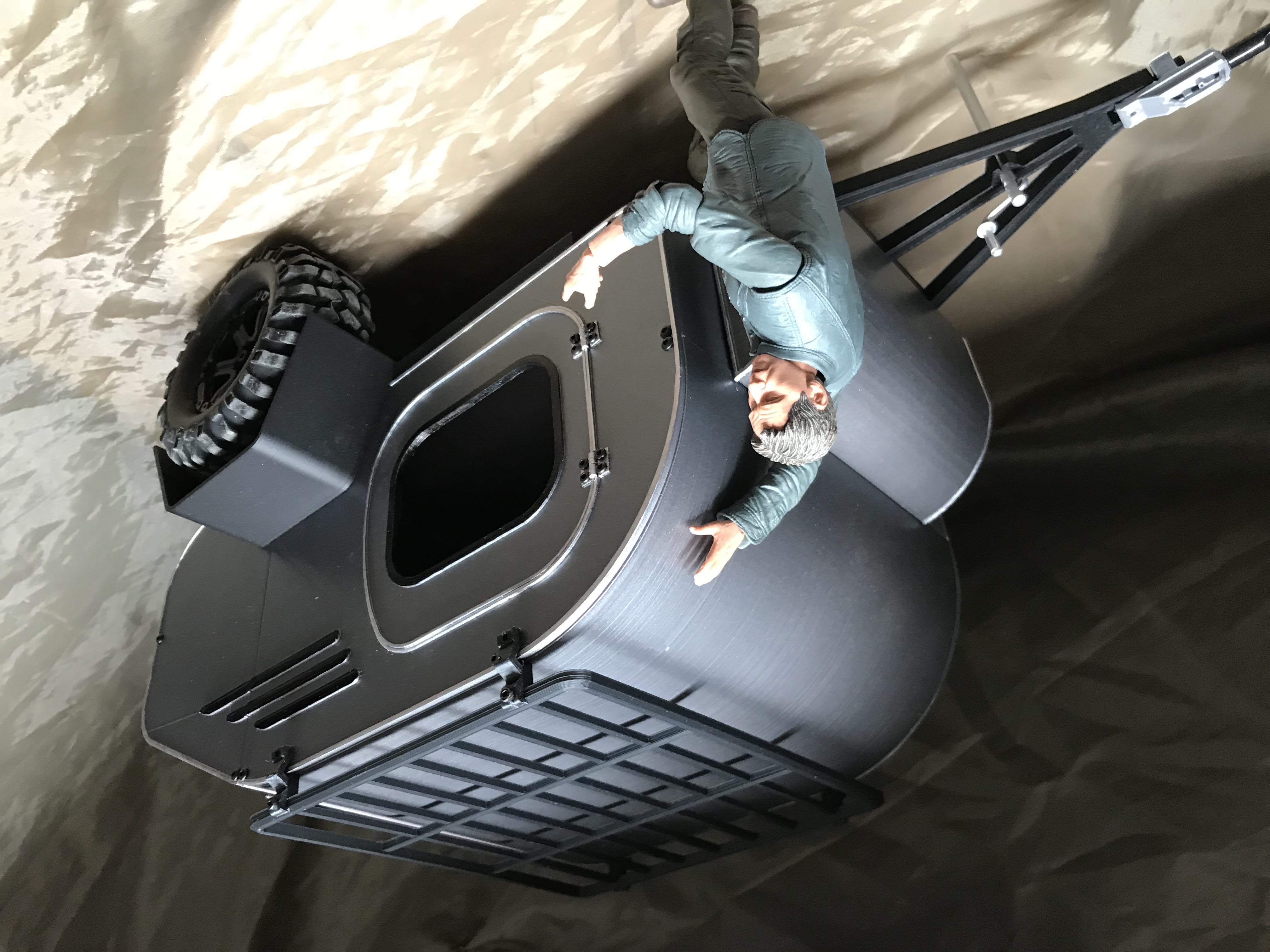 STL file 🦎Rc 1/10 scale camper Teardrop Terradrop off-road caravan ・3D ...