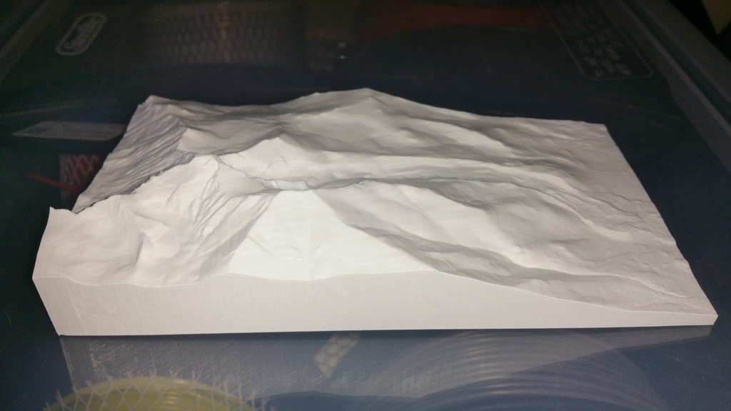 Free 3D file Longs Peak Relief (Topographical) map・3D printer model to ...
