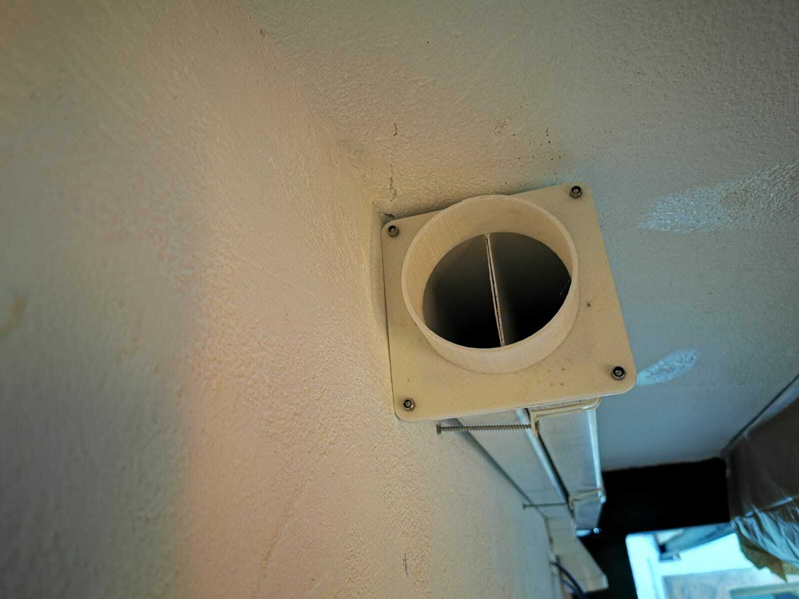 STL file Double air outlet pipe 🔪・3D printable model to download・Cults