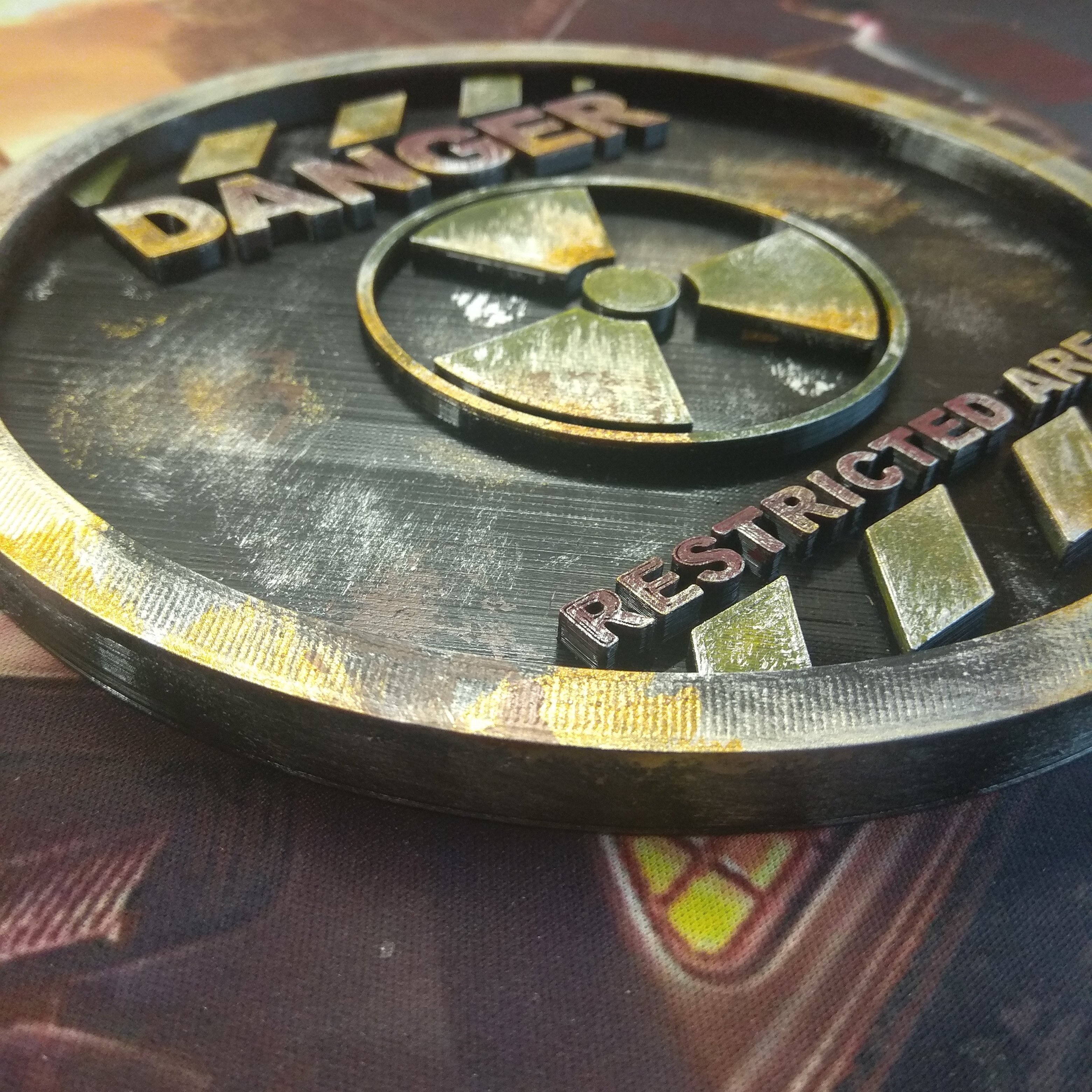 Free STL file Medaillon Danger Restricted Area・Object to download and ...