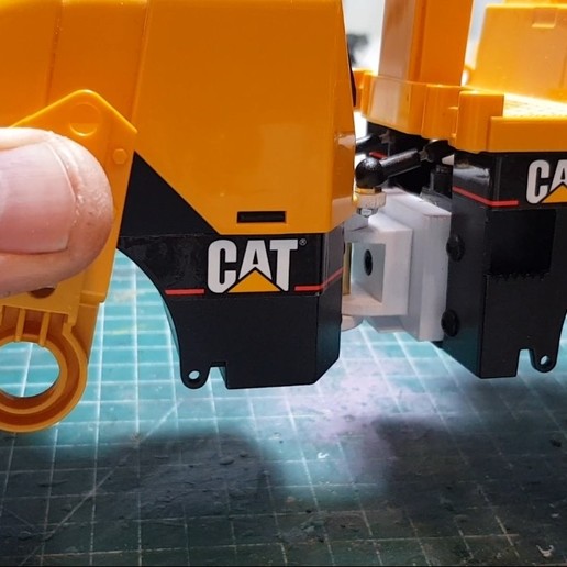 Download 3D printing files Bruder Compactor 2433 conversion kit ・ Cults