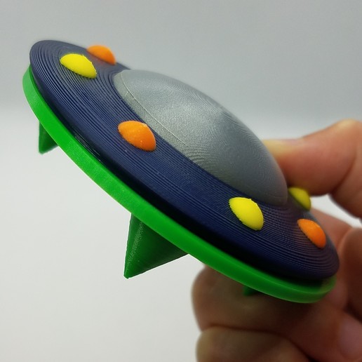 Download 3D printing designs UFO Toy with Base ・ Cults