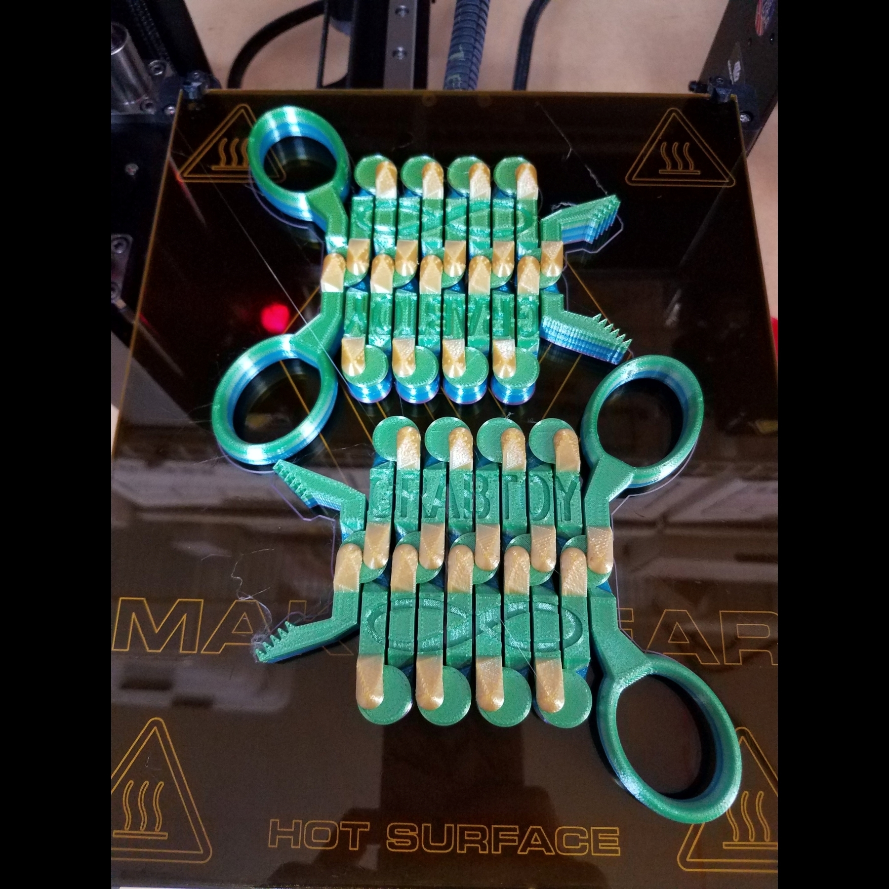 3D print Grab Toy Infinite • made with MakerGear M3-ID Rev. 1・Cults