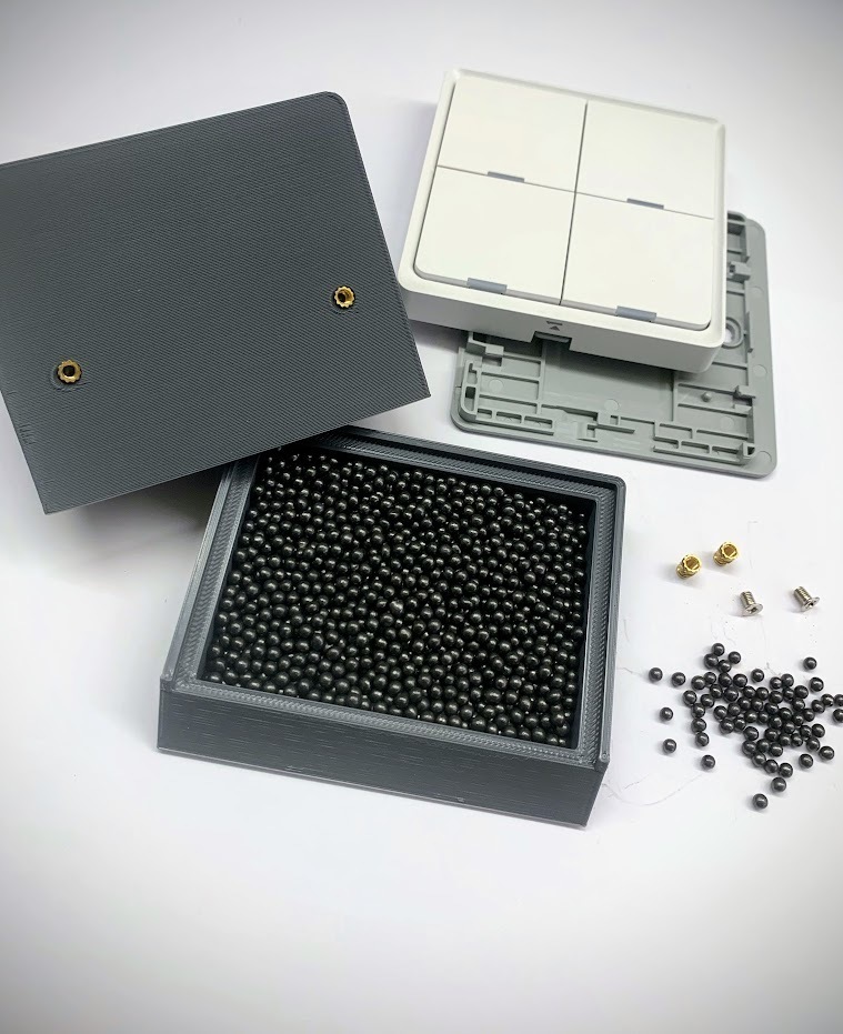 Free 3D file ZigBee 4 gang button Stand・3D printing model to download・Cults