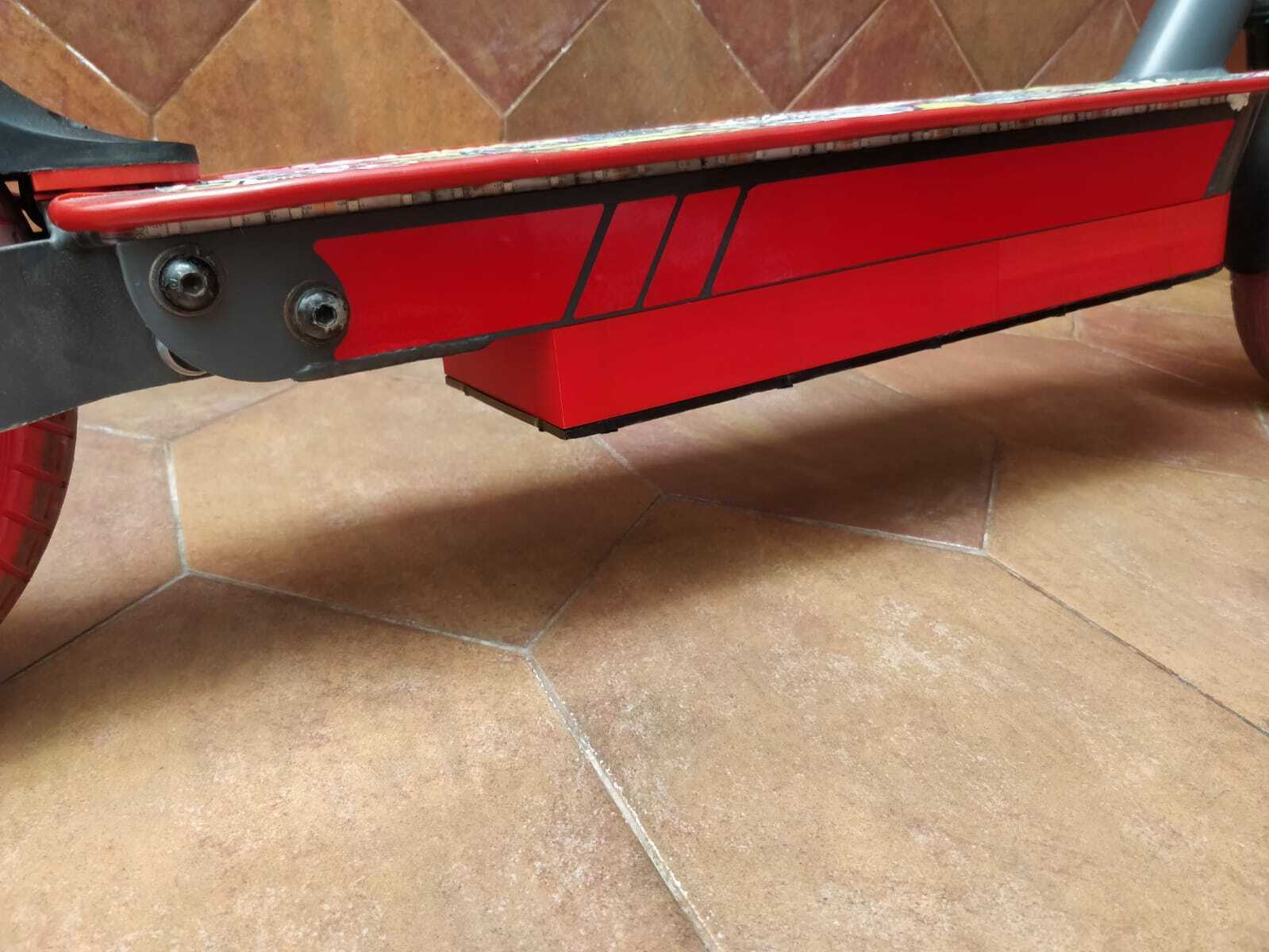 Archivo STL Suplemento patín Iwaroad R9・Diseño imprimible en 3D para ...