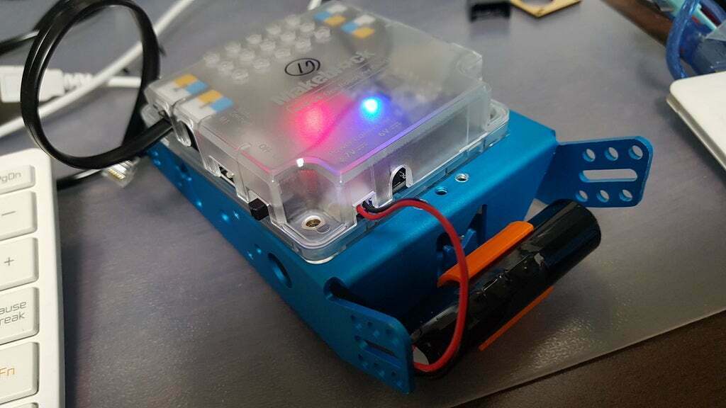 Free STL file mbot_battery_holder・3D printable model to download・Cults