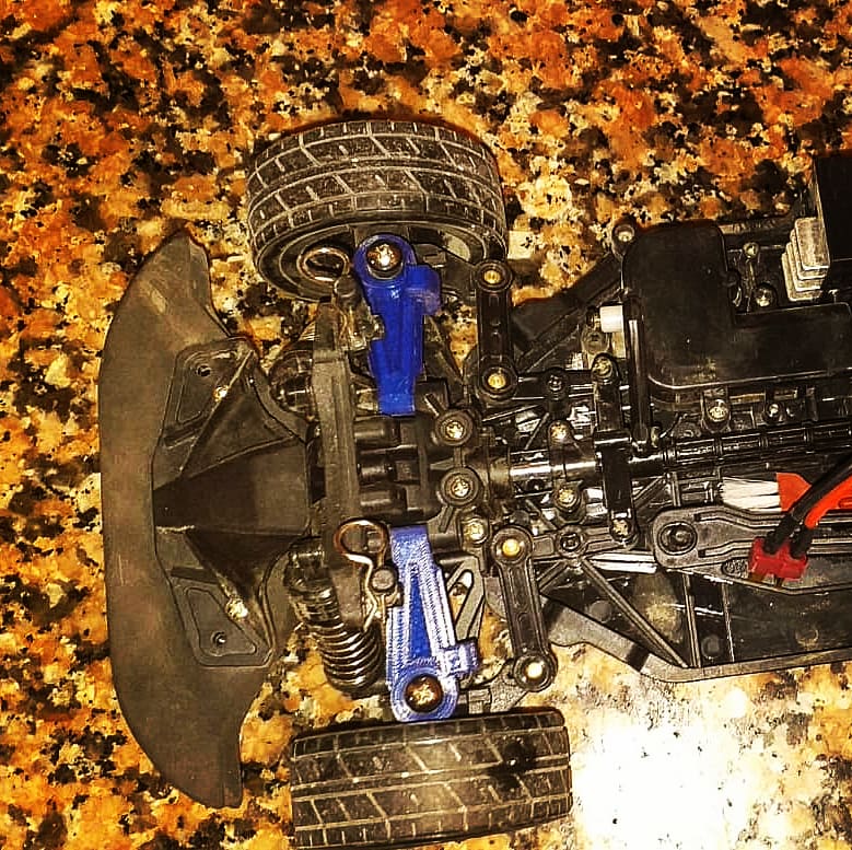 STL file Suspension Arm Tamiya TT02・3D print design to download・Cults