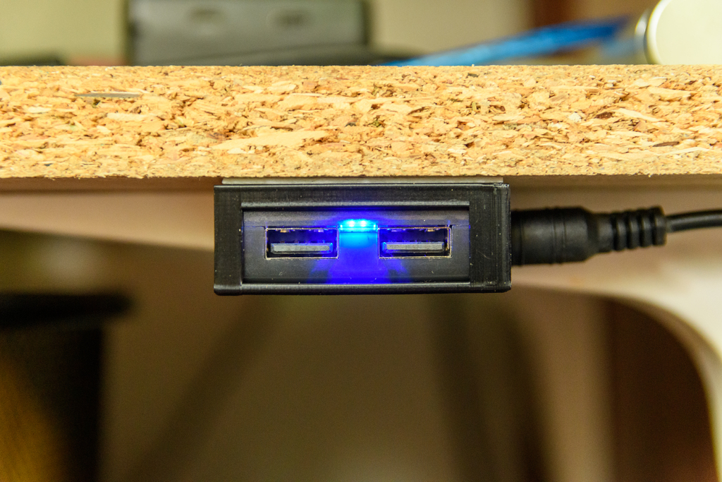 Free 3D file Dual USB Charger Module QC Holder・Object to download and ...