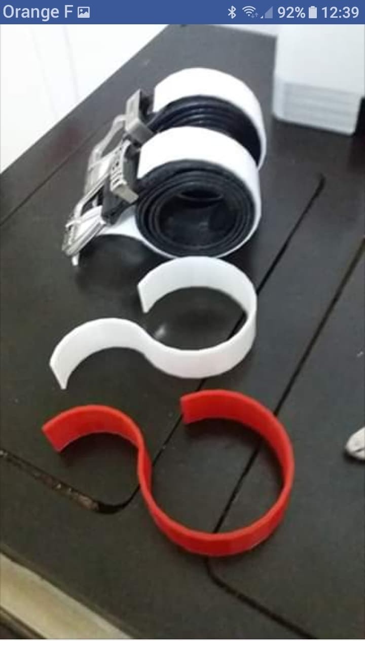 STL file belt display stand・3D printer model to download・Cults