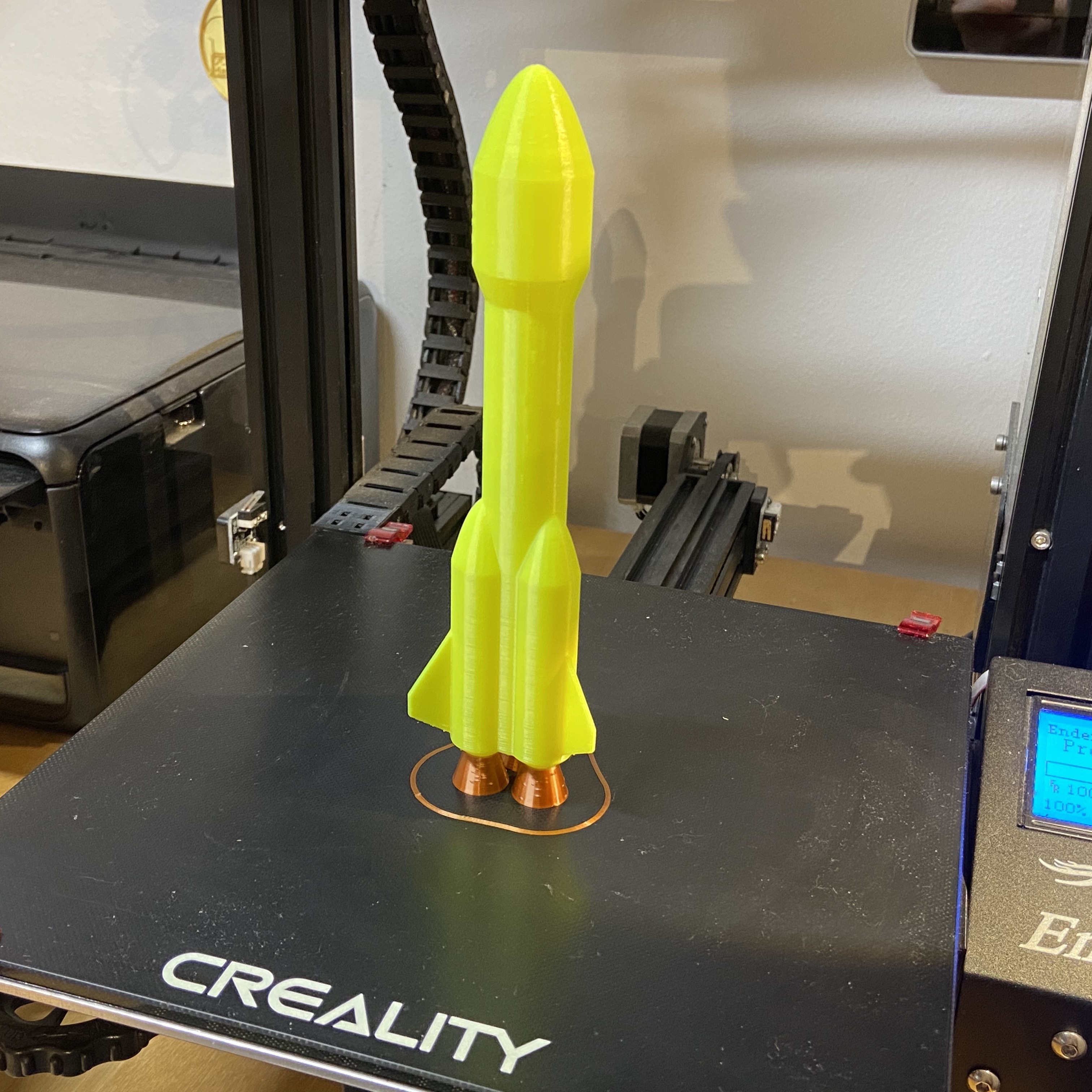 Free STL file Semi-realistic rocket (no supports) 🚀・Design to download ...