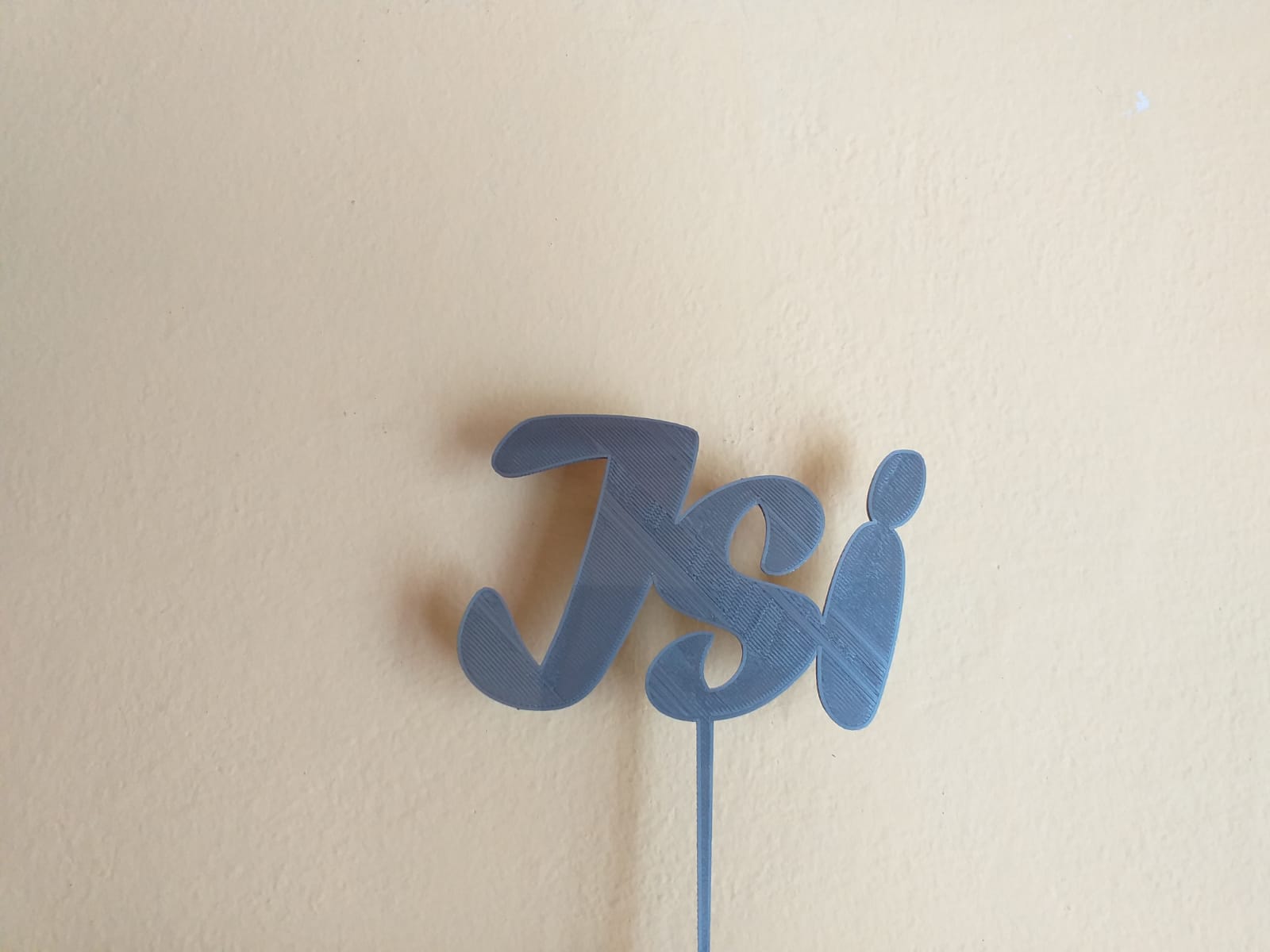 Fichier STL isi topper・Plan à imprimer en 3D à télécharger・Cults