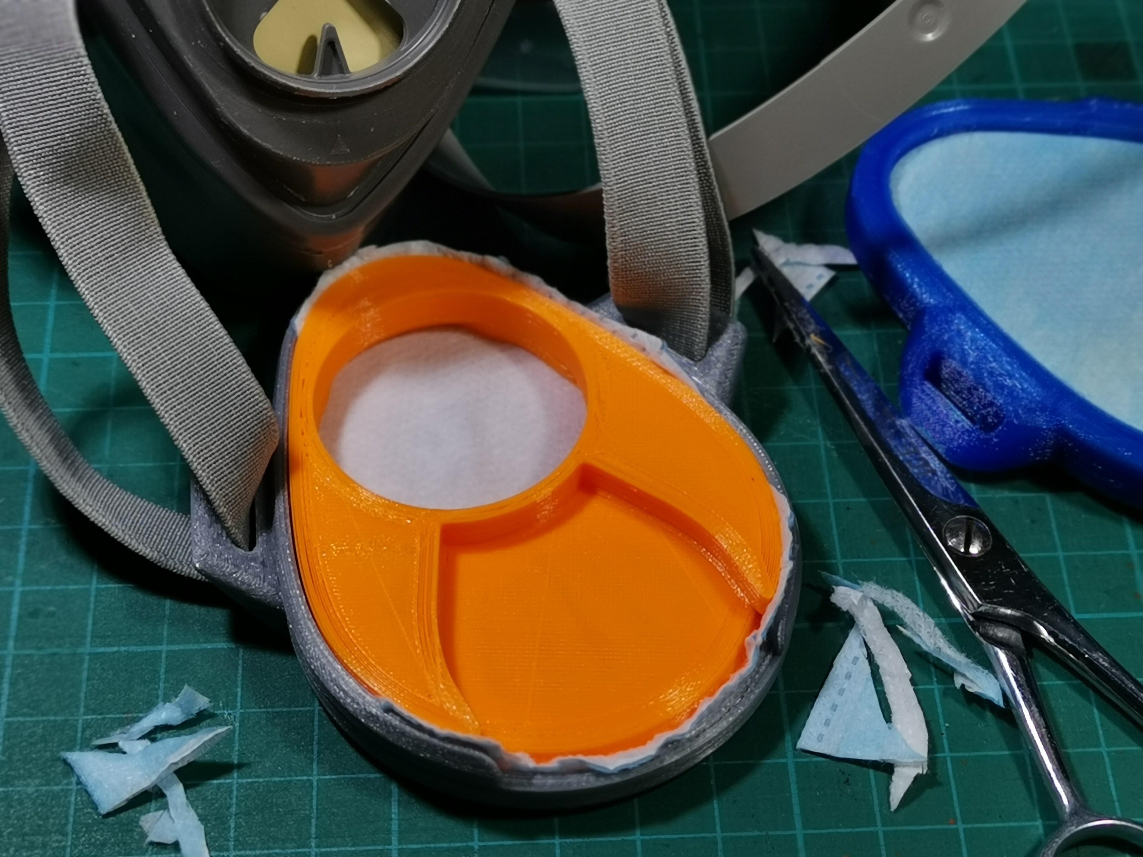 Free STL file Filter cassette for 3M 3200 Gas Mask・3D printer design to ...