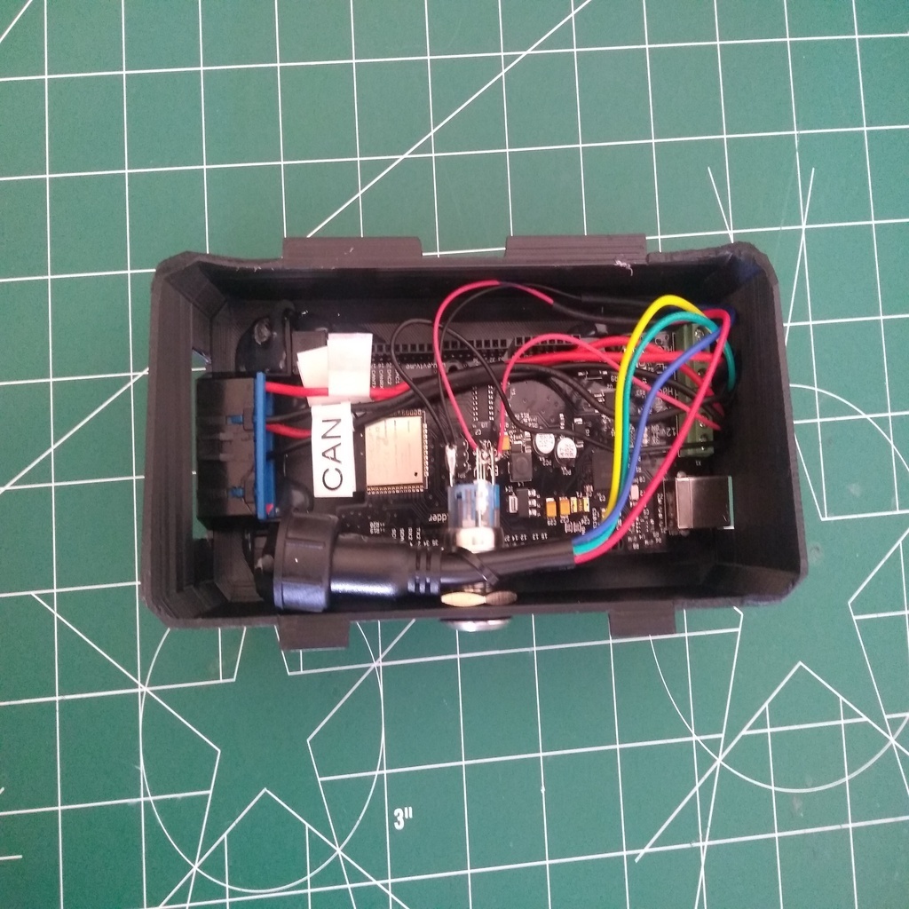 Free 3D file Tesla Model 3 OBD2 Board Concealer 👽・Object to download ...