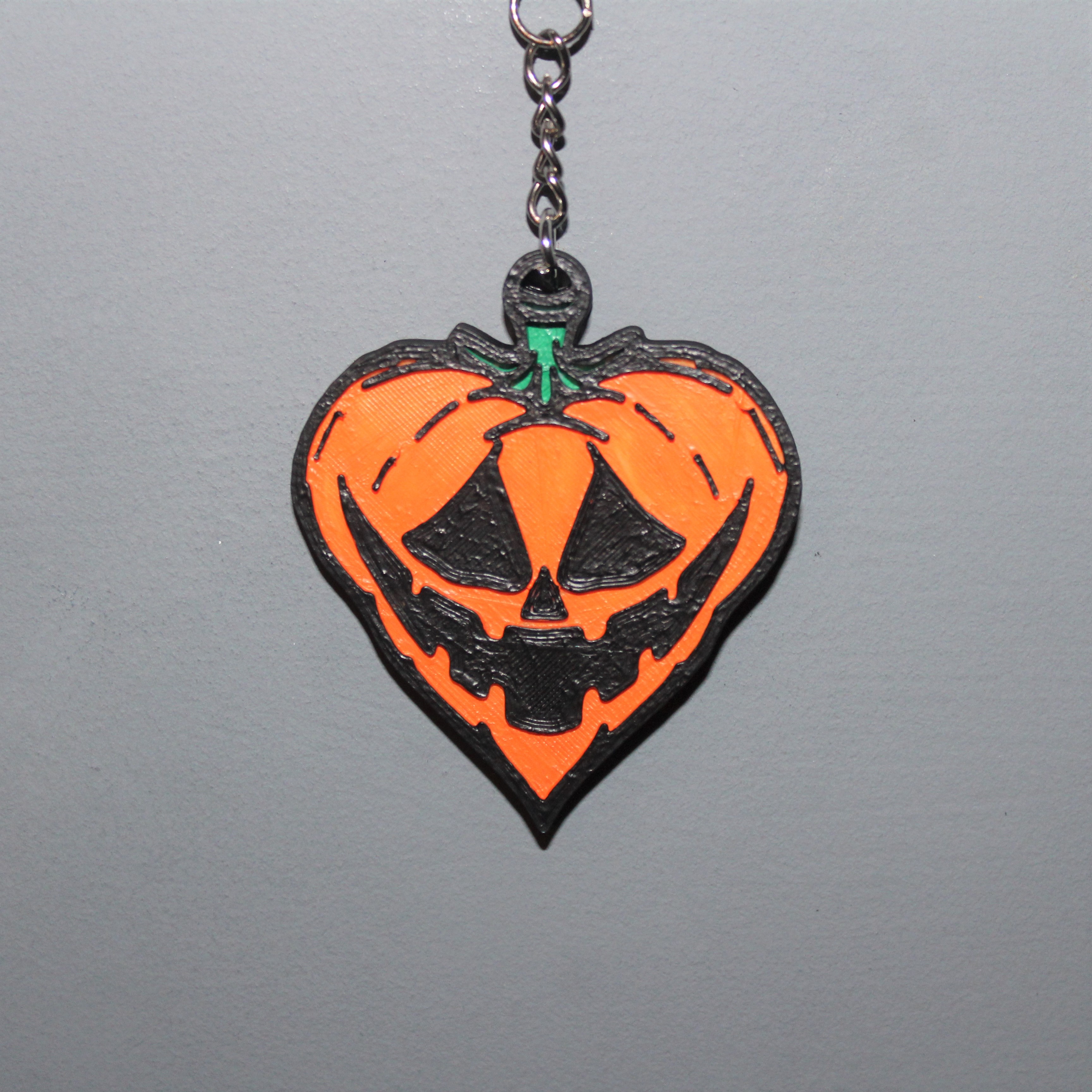 STL file 5 Keychain Halloween・3D print design to download・Cults