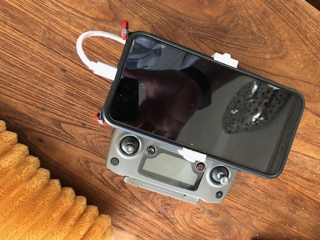 Free 3D file Mavic 2 Pro | Phone holder 📞・3D printable design to ...