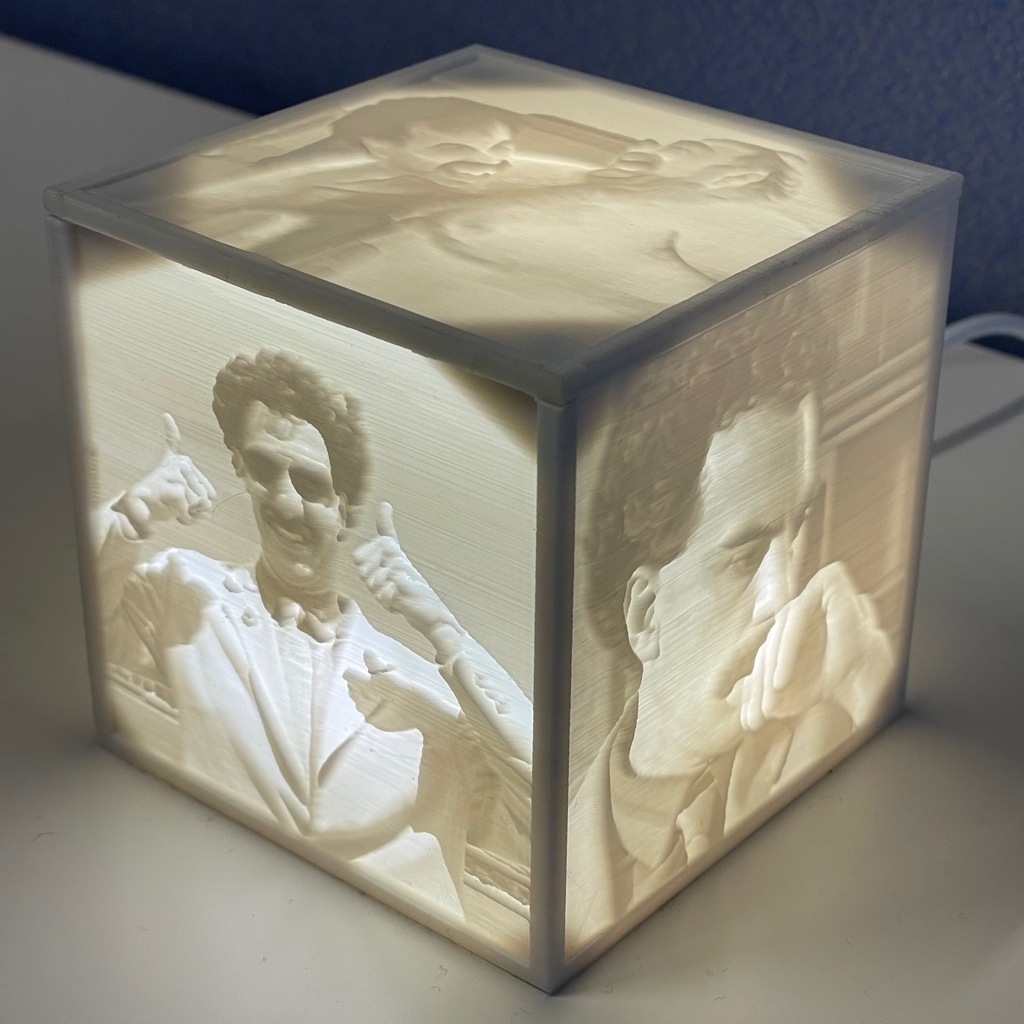 Free 3D file Borat Lithophane 🧲・Object to download and to 3D print・Cults
