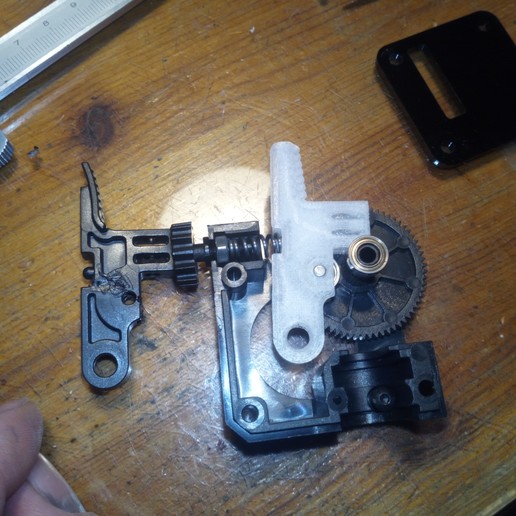 Download 3D printing designs Extruder lever (idle or idler) for ...