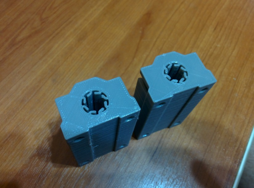 Free STL file LM8UU and SC8UU combined - 58mm - Rev2 - 8 contacts ...