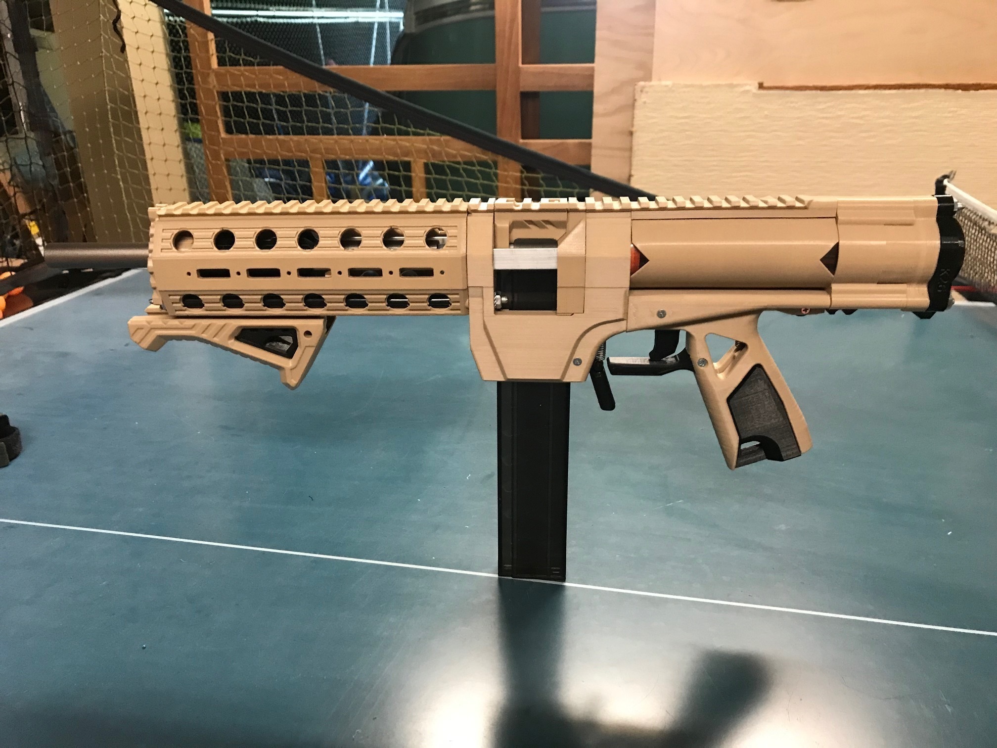 Бесплатный STL файл Talon Claw SMG AR15 - A short Caliburn・Модель 3D ...