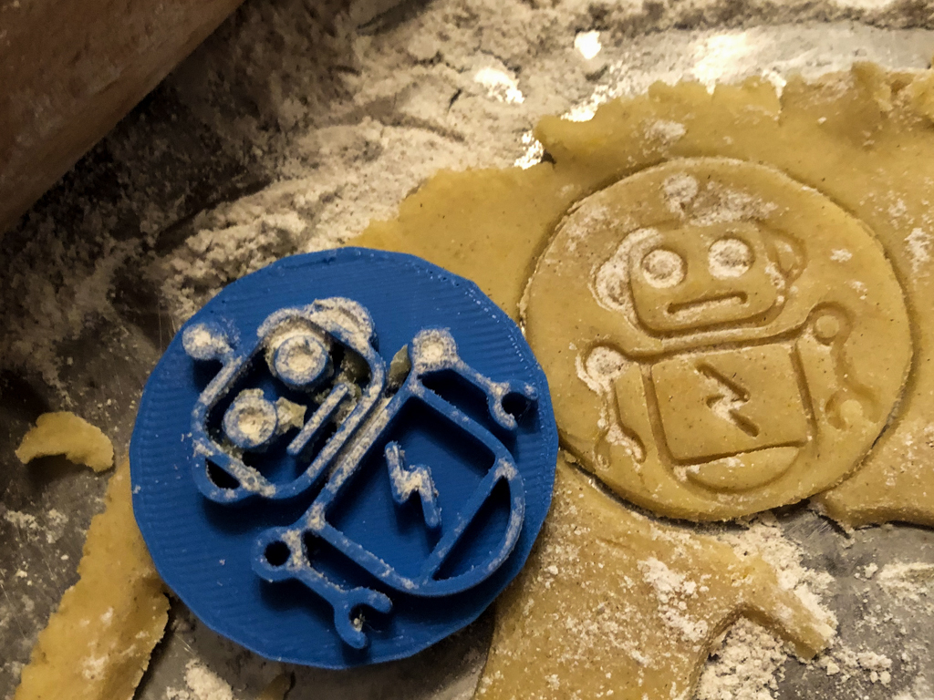 STL file Cookie stamp + cutter - Robot 🍪・Model to download and 3D print ...