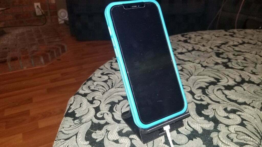 Free STL file Phone Stand・3D printing template to download・Cults