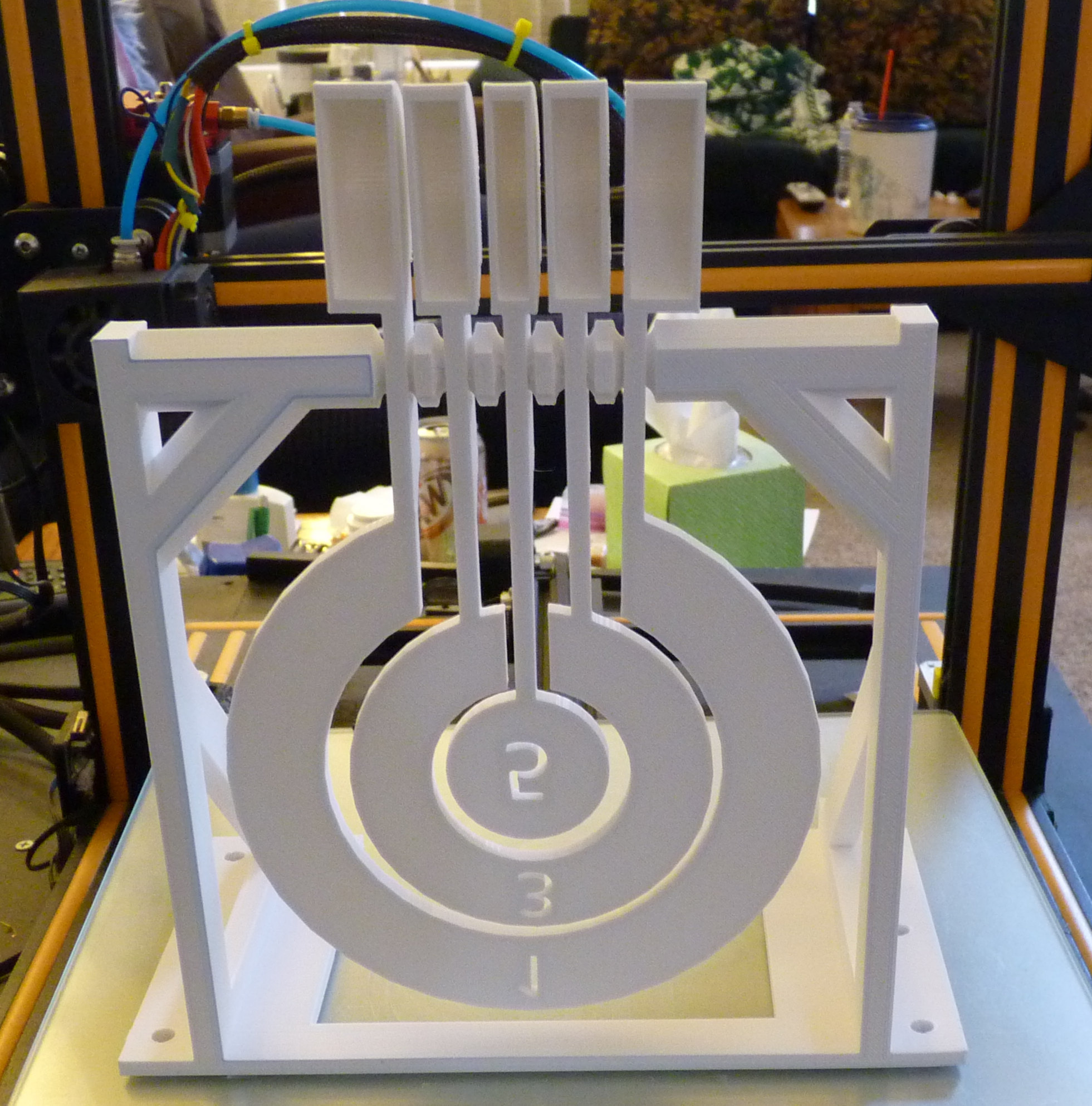 3D printing Print-in-place target spinners • made with Creality 10S・Cults
